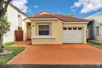 Snapper Creek Townhouses Houses for Rent with a Swimming Pool - Miami, FL