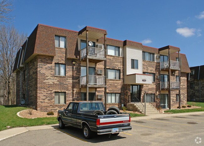 Summerfield Apartments Apartments - Northfield, MN | Apartments.com