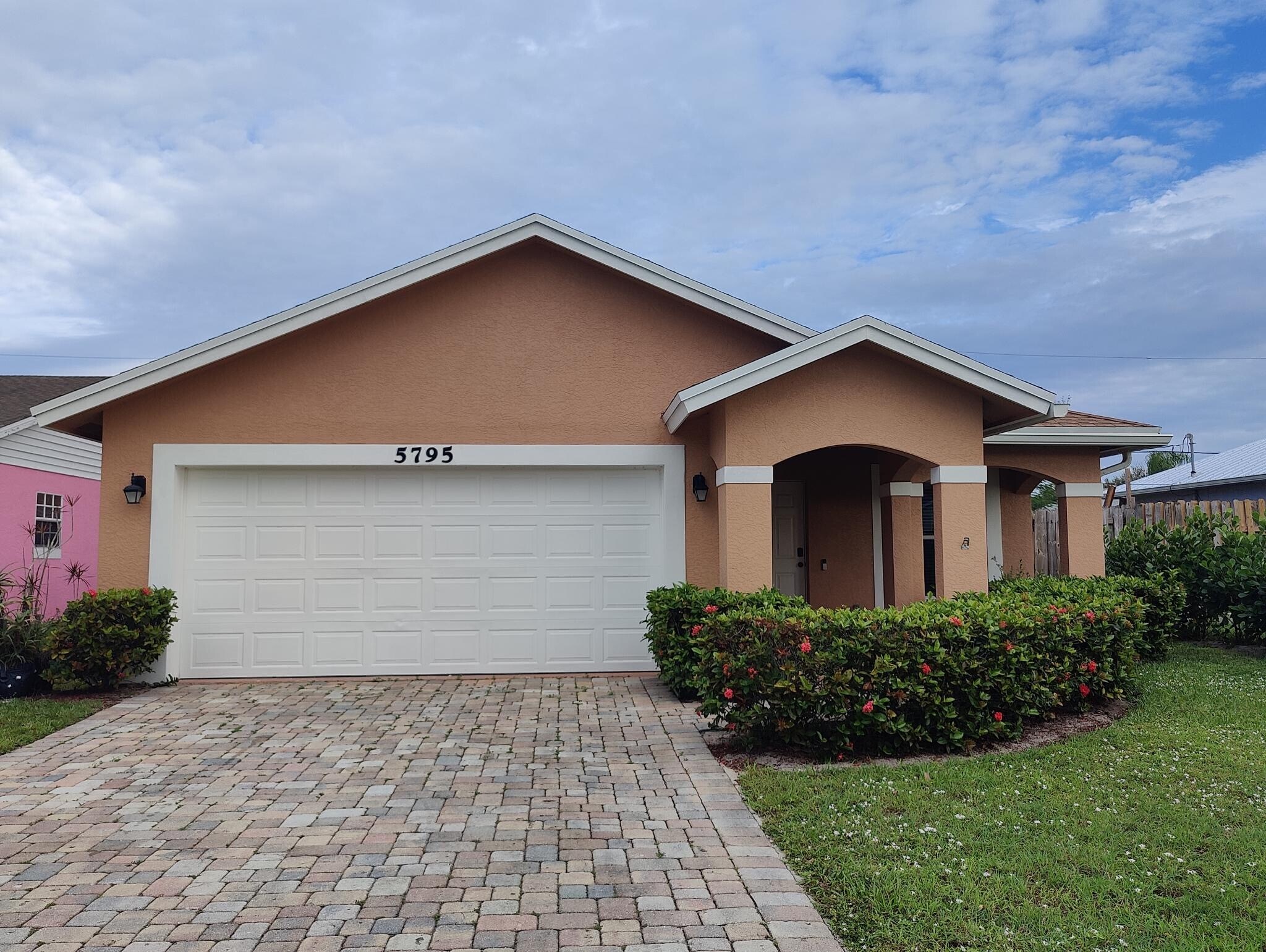 5795 Se Mitzi Ln, Stuart, FL 34997 - House Rental in Stuart, FL ...