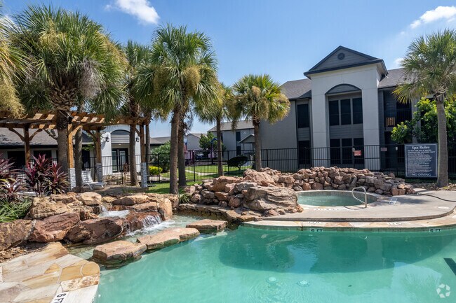 Skylar Pointe - Apartments in Houston, TX | Apartments.com