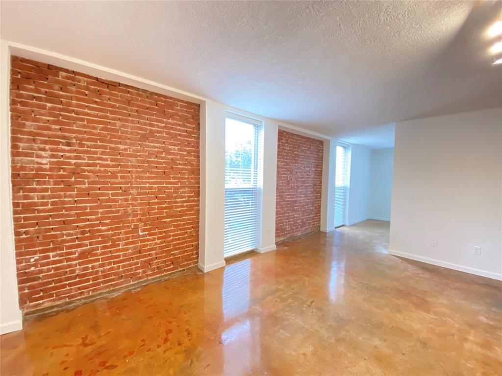 1112 Lawrence St Unit 8, Houston, TX 77008 - Room for Rent in Houston, TX | Apartments.com