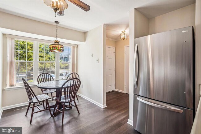 8169 Fenwick Ct, Laurel, MD 20707 - Townhome Rentals in Laurel MD ...