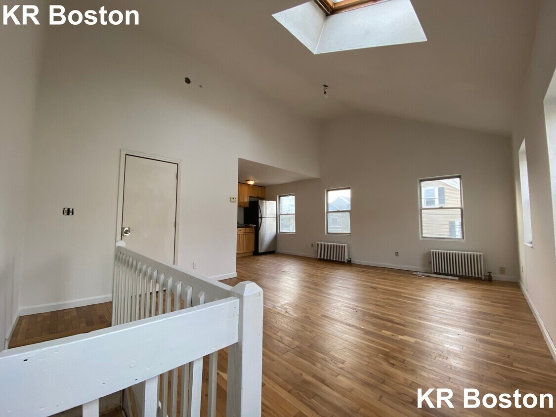 30 Shepard St, Boston, MA 02135 - Townhome Rentals in Boston MA ...