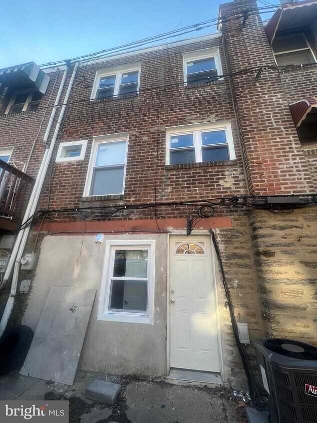 625 E Carver St, Philadelphia, PA 19120 - House Rental in Philadelphia, PA | Apartments.com