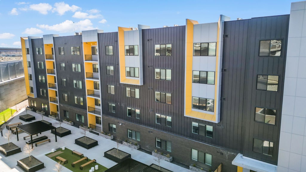 Alta Vue - 820 W 200 S Salt Lake City, UT 84104 | Apartments.com