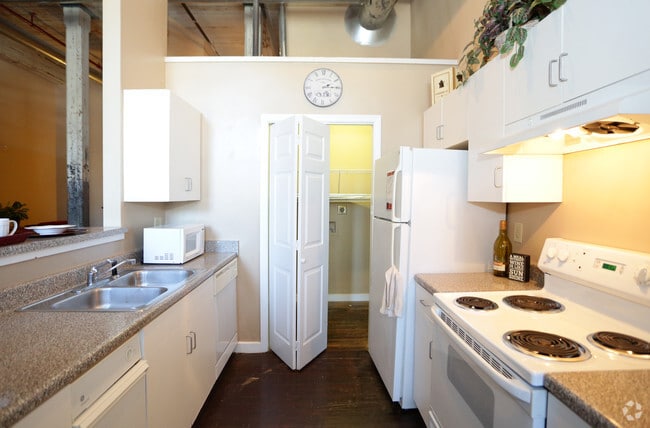 Newnan Lofts Apartments - Newnan, GA | Apartments.com