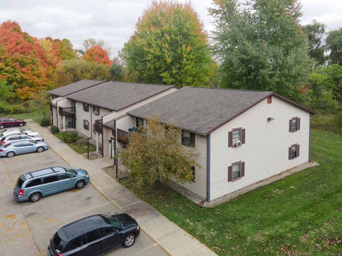 Gregg Apartments - 301 S Maple St Se Caledonia, MI 49316 | Apartments.com