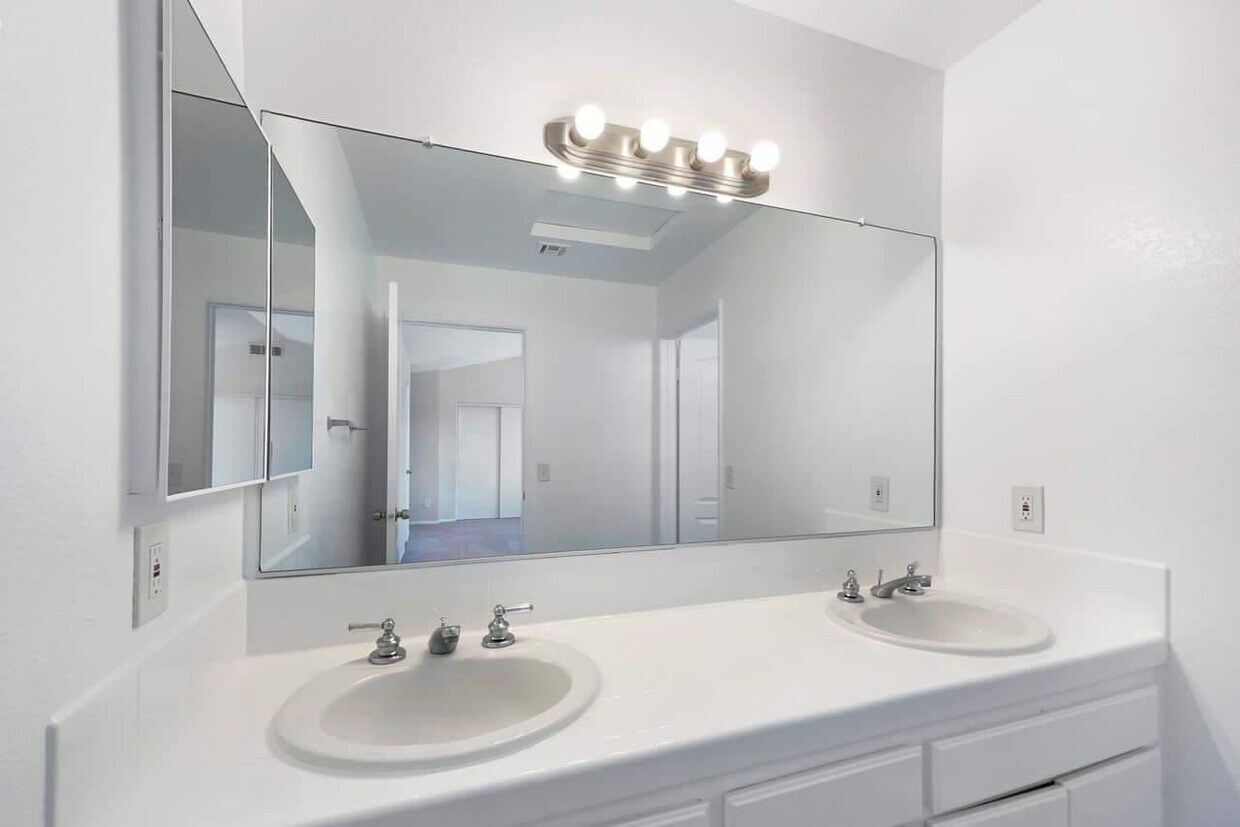 43803 Carefree Ct, Lancaster, CA 93535 - House Rental in Lancaster, CA ...