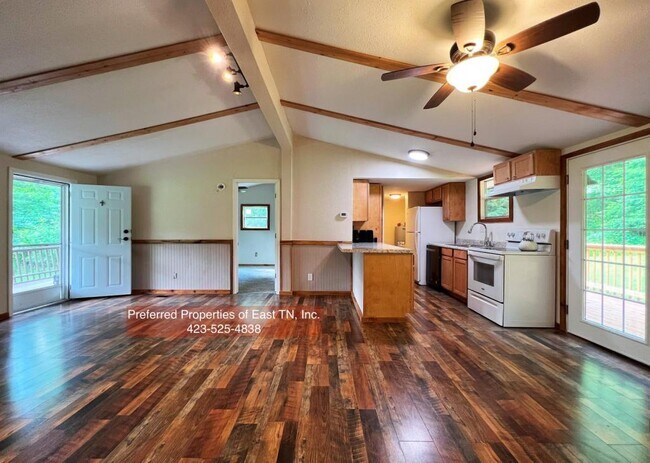 14027 Asheville Hwy, Greeneville, TN 37743 - House Rental in ...