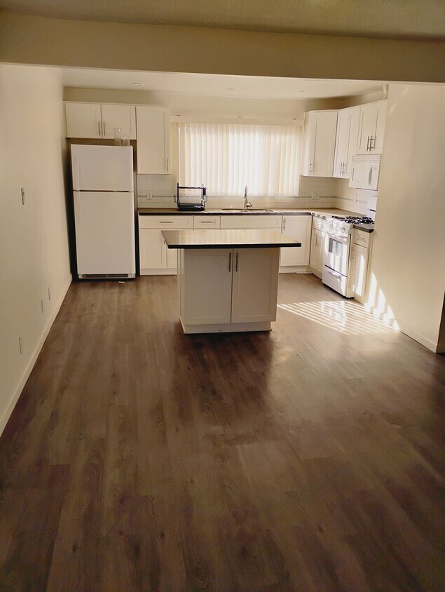 6060 La Prada St Unit 4, Los Angeles, CA 90042 - Room for Rent in Los ...