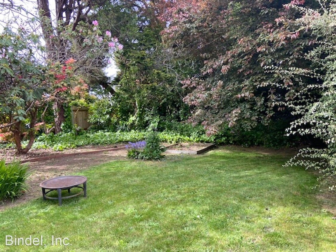 1533 Del Norte St, Eureka, CA 95501 - House Rental in Eureka, CA ...