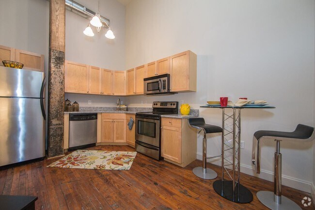 The Fan Apartments for Rent with High Ceilings - Richmond, VA - 2 ...