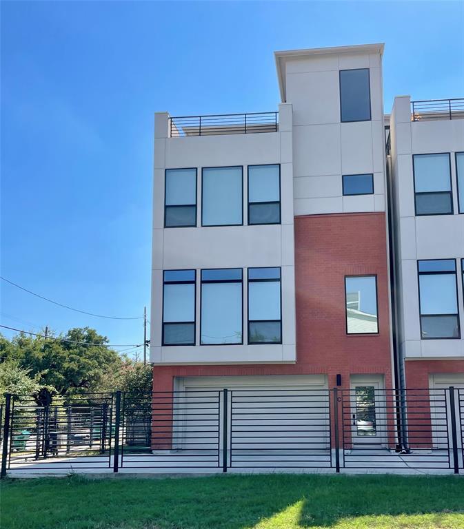 2408 Emancipation Ave Unit C, Houston, TX 77004 - Condo for Rent in ...