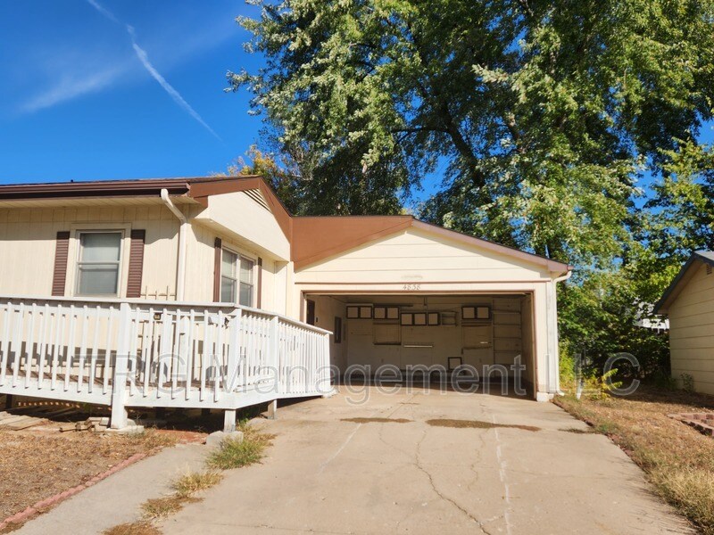 4838 S Bluff St, Wichita, KS 67210 - House Rental in Wichita, KS | Apartments.com