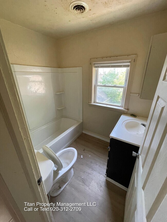 413 S Walnut St, Appleton, WI 54911 - House for Rent in Appleton, WI ...