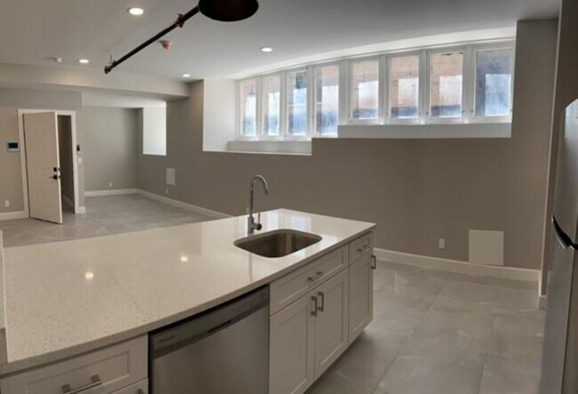 29 N Pearl St, Albany, NY 12207 Apartments - 29 N Pearl St Albany, NY ...