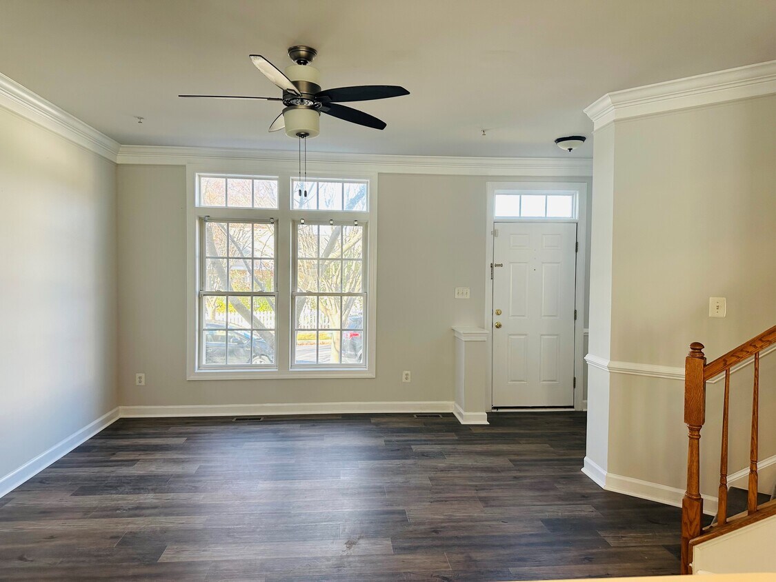 12050 Chestnut Glen Rd, Clarksburg, MD 20871 - Townhome Rentals in ...