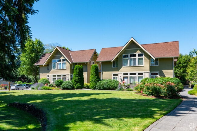 Winslow Apartments for Rent with High Ceilings - Bainbridge Island, WA ...