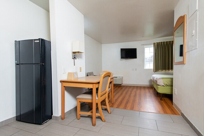 Siegel Select New Orleans - Apartments in New Orleans, LA | Apartments.com