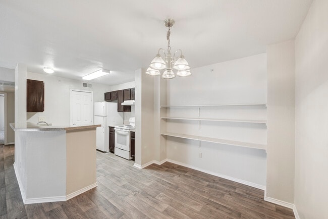 Coopers Crossing - Apartments in Irving, TX | Apartments.com