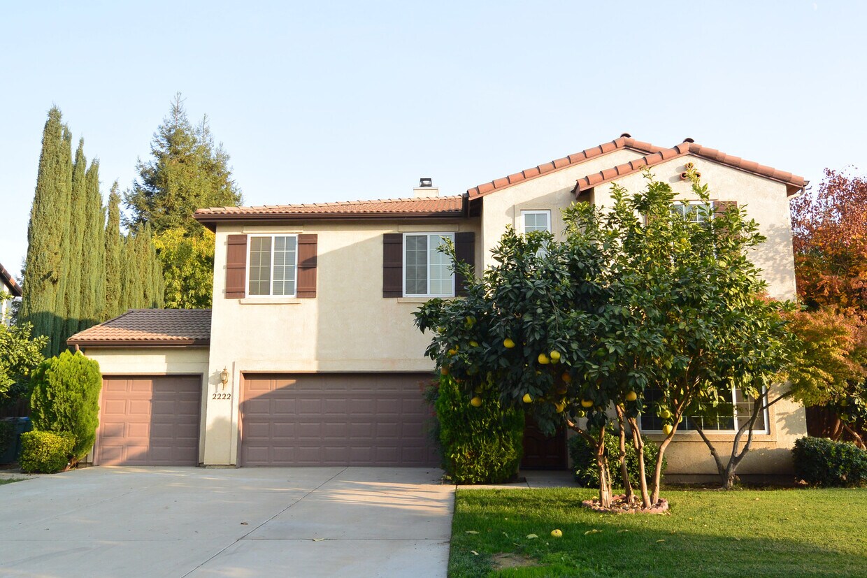 2222 N Quincy Ct, Visalia, CA 93291 - House Rental in Visalia, CA ...