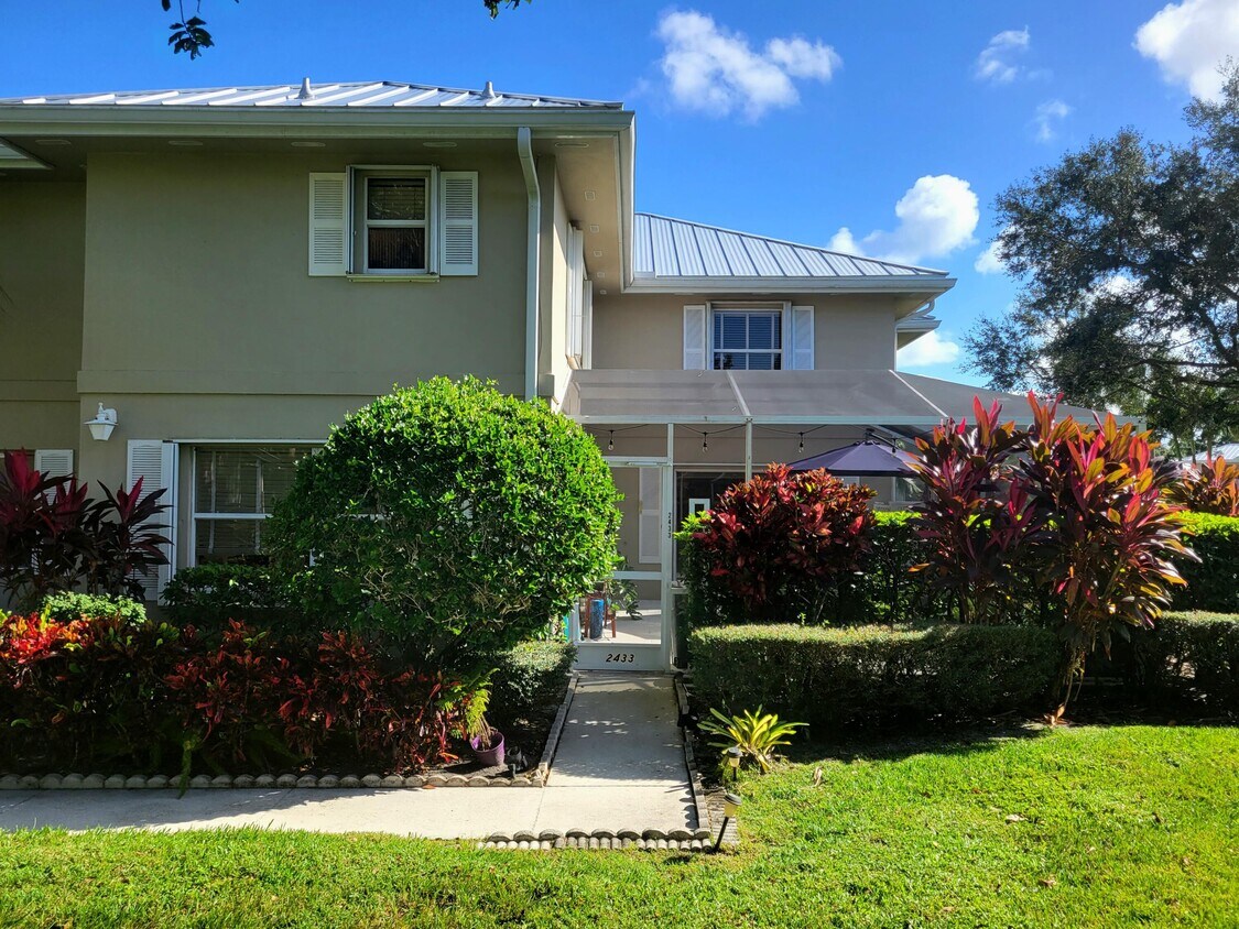 2433 SW Danbury Ln, Palm City, FL 34990 - Townhome Rentals in Palm City ...