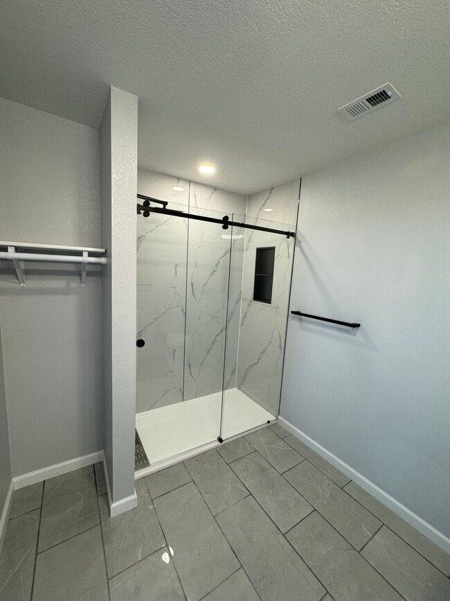 Reese Tower Apartments - Apartments in Tulsa, OK | Apartments.com