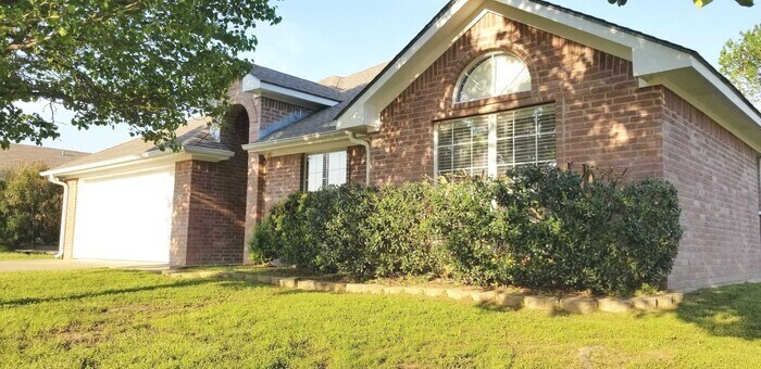 202 Ash Dr, Bullard, TX 75757 - House Rental in Bullard, TX ...