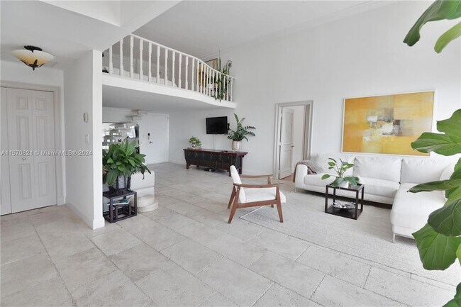 6770 Indian Creek Dr Unit T-E, Miami, FL 33141 | Apartments.com