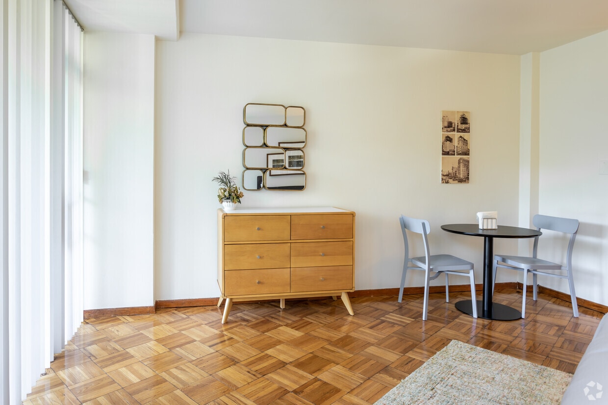 The Woodner - 3636 16Th St NW Washington, DC 20010 | Apartments.com