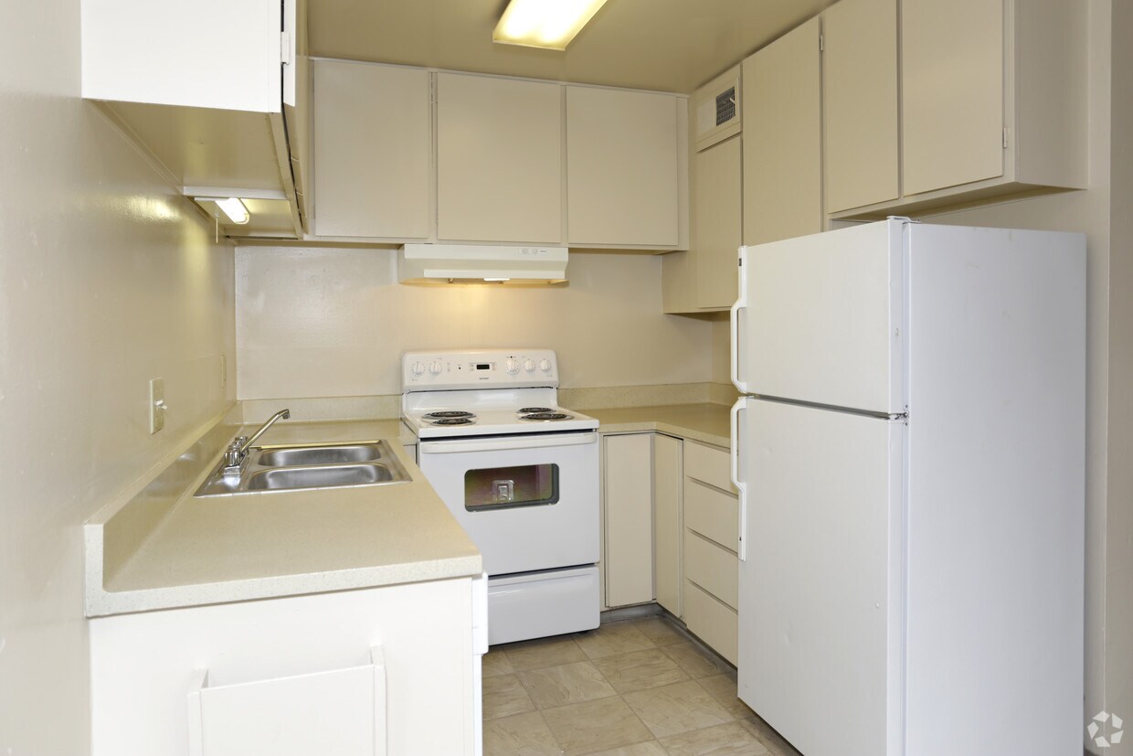Shelfield Apartments - 5800 Fair Oaks Blvd Carmichael, CA 95608 ...