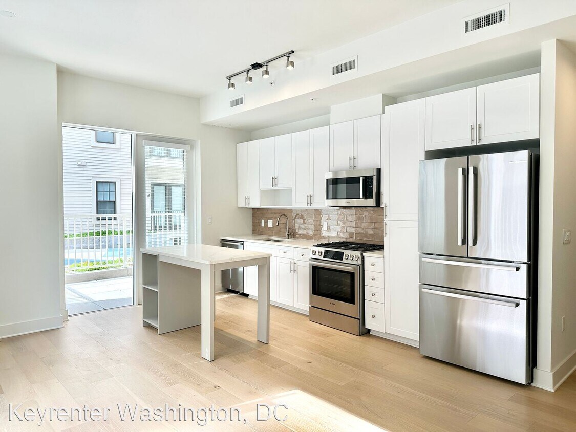 6803 Cameron Dr NW, Washington, DC 20012 - House Rental in Washington ...