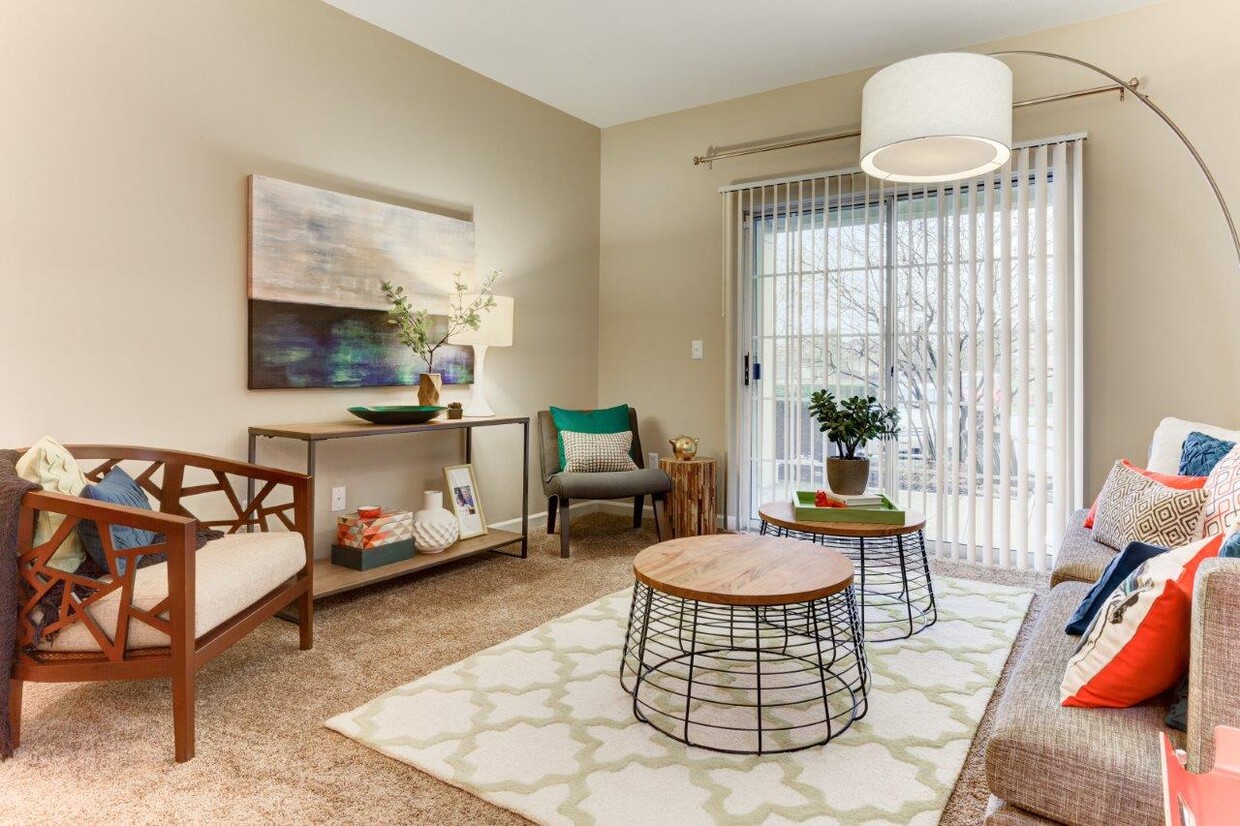 The Bradford at Easton Apartment Homes - 4150 Silver Springs Ln ...