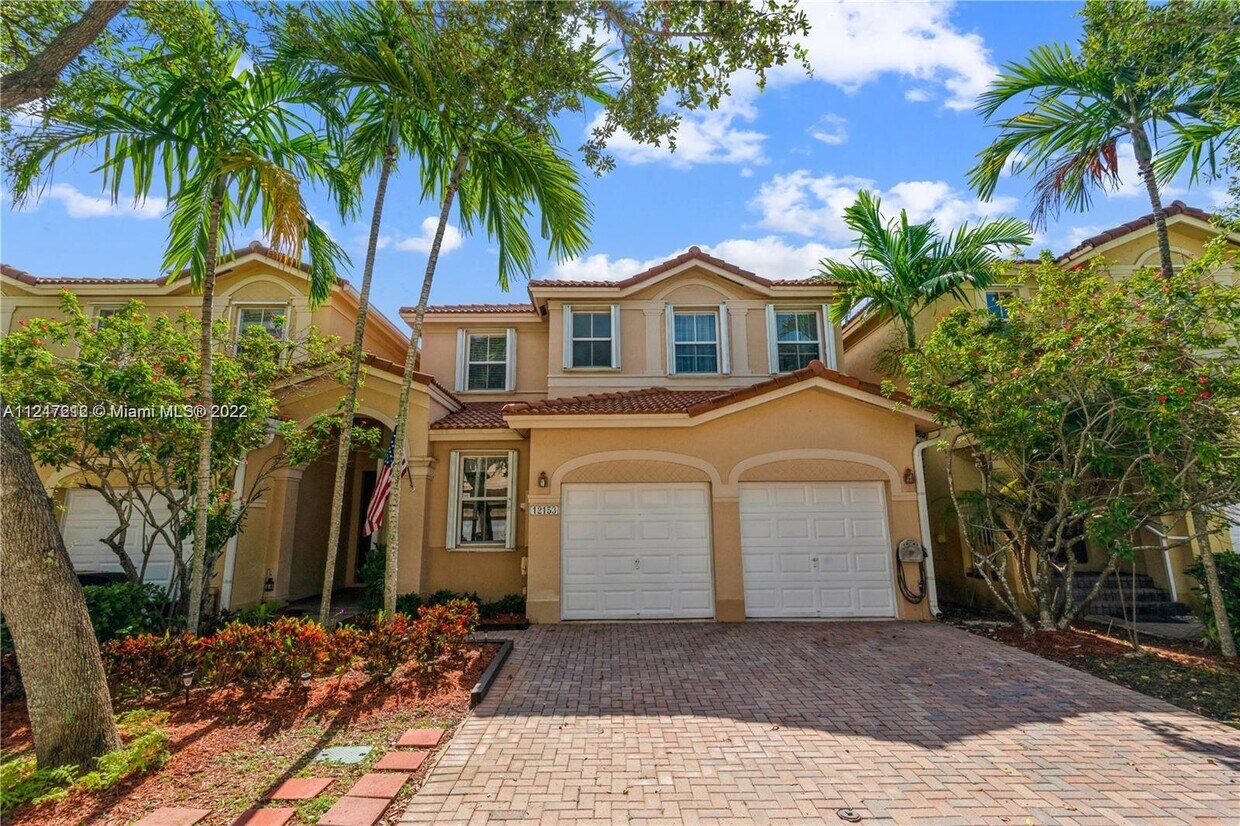 12153 SW 123rd Ct, Miami, FL 33186 - Townhome Rentals in Miami FL ...
