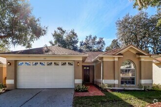 Preston Woods Apartments for Rent with Hardwood Floors - Valrico, FL ...