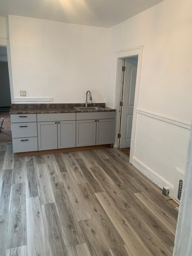 2628 N Richards St Unit 2628 N Richards, Milwaukee, WI 53212 - 2628 N ...