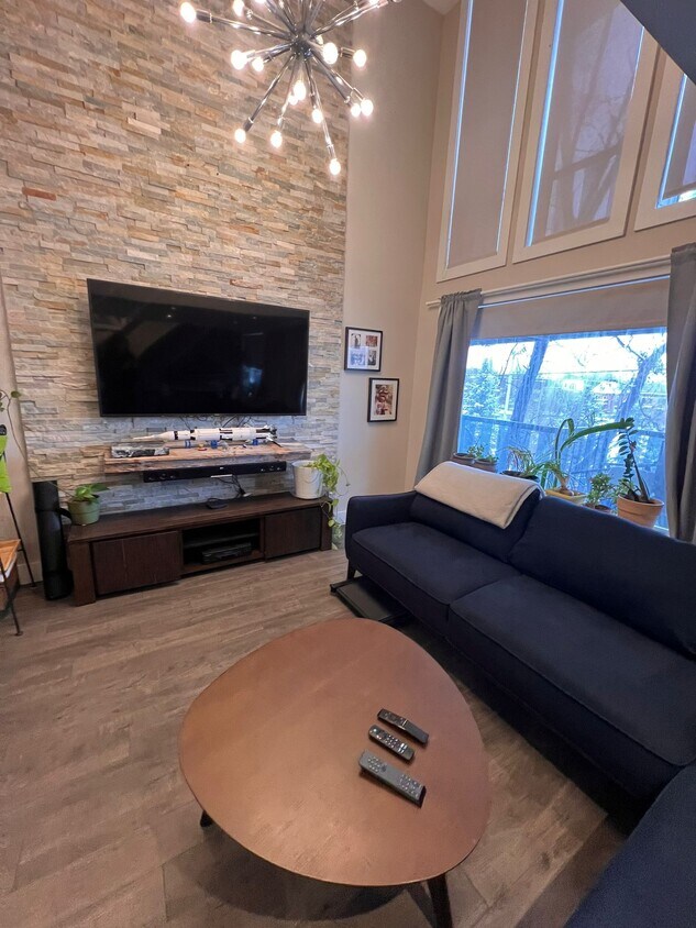 466 Nelson St Unité 4PH, Ottawa, ON K1N 7S8 - Appartement à Louer à ...