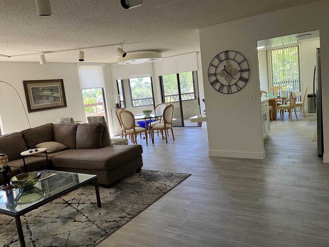 4702 Fountains Dr Unit 307, Greenacres, FL 33467 - Condo for Rent in ...