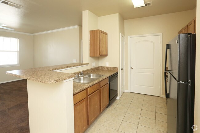Estrada North - 1510 E Cornell St Lubbock, TX - Apartments for Rent in ...
