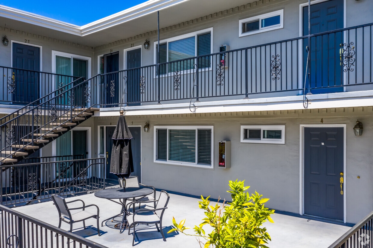 North Colonial House - 357 Richfield Dr San Jose, CA 95129 | Apartments.com