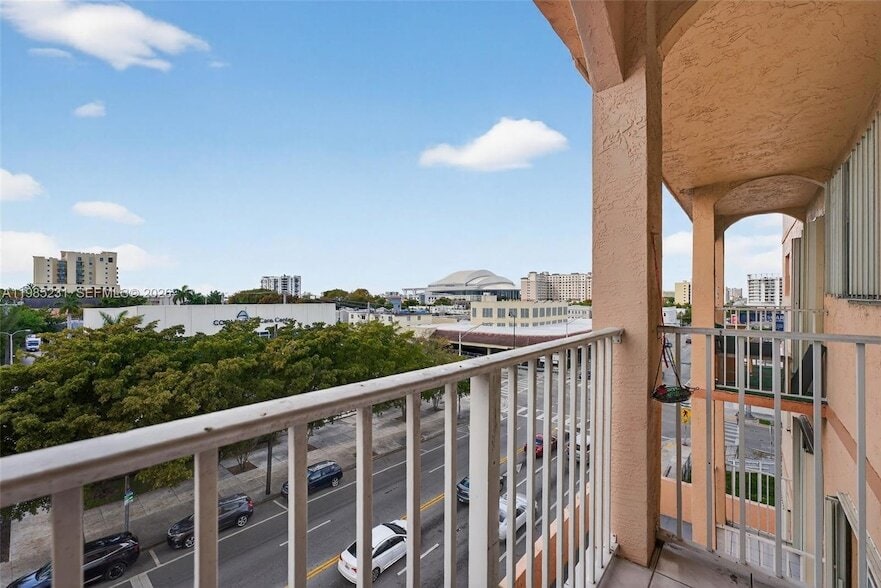 199 Sw 12th Ave Unit 502B, Miami, FL 33130 | Apartments.com