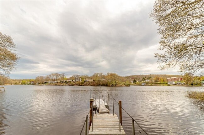 15 Scotch Cap Rd, Waterford, CT 06375 - Room for Rent in Waterford, CT ...