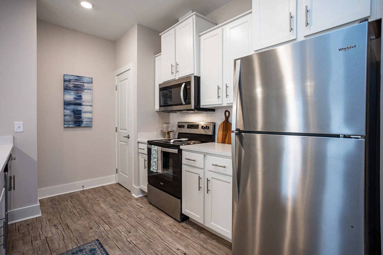 Farragut Junction Apartments - 13120 Royal Palm Way Farragut, TN 37934 ...
