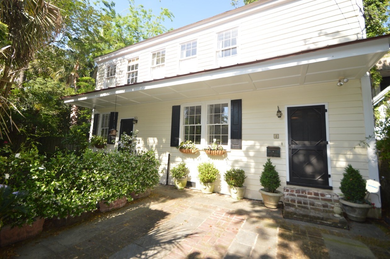 2 Wasbee Range, Charleston, SC 29401 - House Rental in Charleston, SC ...