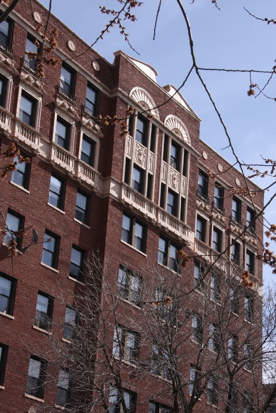 The Coronado Rentals - Chicago, IL | Apartments.com