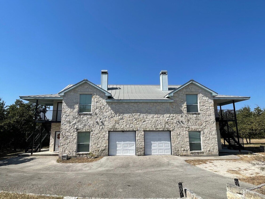 234 Star Grass Unit 2-A, Spring Branch, TX 78070 - Room for Rent in ...