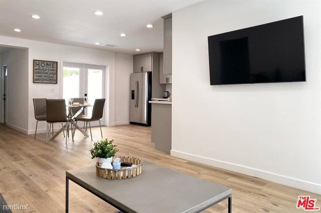 6118 Ethel Ave, Los Angeles, CA 91401 - House Rental in Los Angeles, CA ...