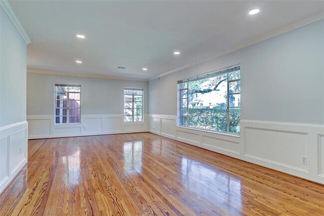 4515 Oakshire Dr, Houston, TX 77027 - House Rental in Houston, TX ...