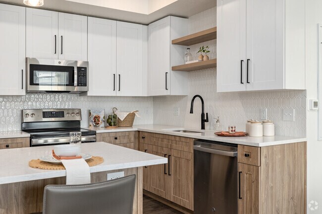 Ada, ID Apartments for Rent