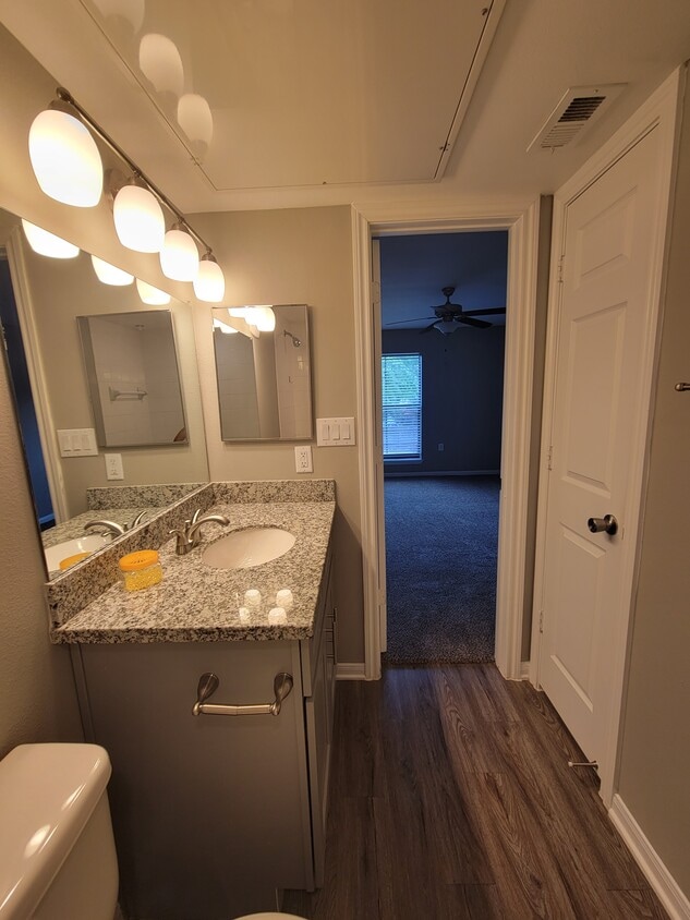 The Brook on Bay Area - 2702 W Bay Area Blvd Webster, TX 77598 ...